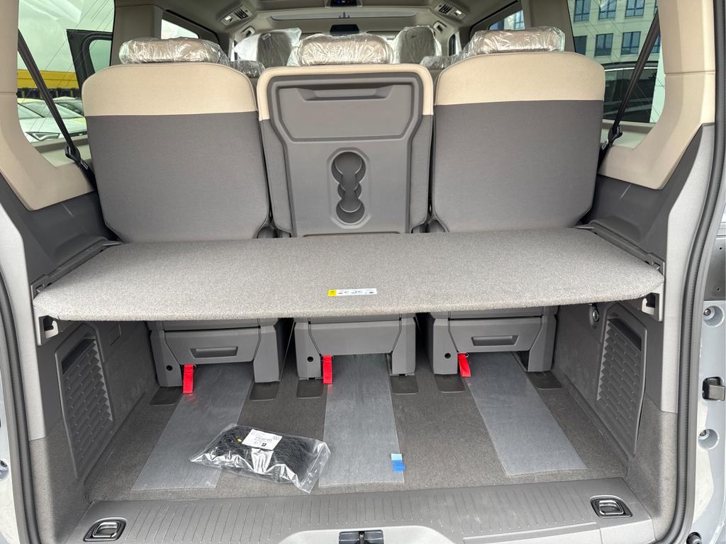 T7 Multivan EDITION L2 2.0 TDI DSG PANO ACC SHZ RFK IQ-LIGHT sb-euro ...