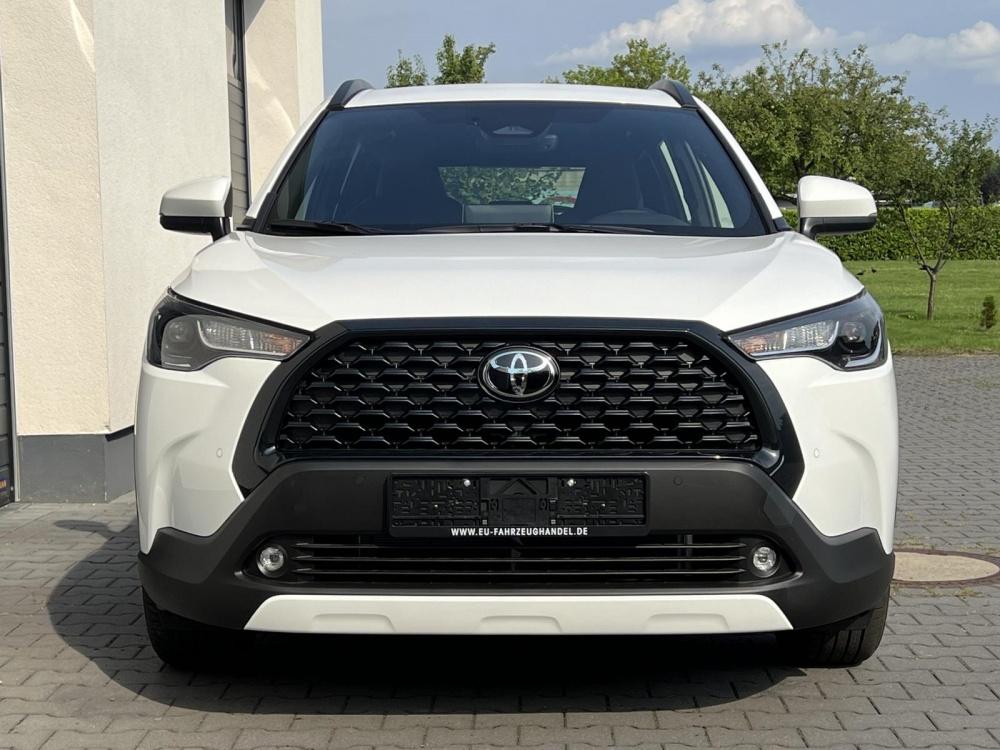 Toyota Corolla Cross Active Safety 2,0 Hybrid FWD Winter Navi | EU ...