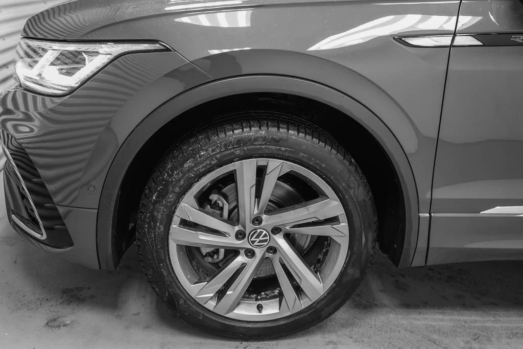 Volkswagen Tiguan 2 0 TDI DSG 4Motion R Line LAGER EU Neuwagen volkswagen-tiguan-2-0-tdi-dsg-4motion-r-line-lager-eu-neuwagen