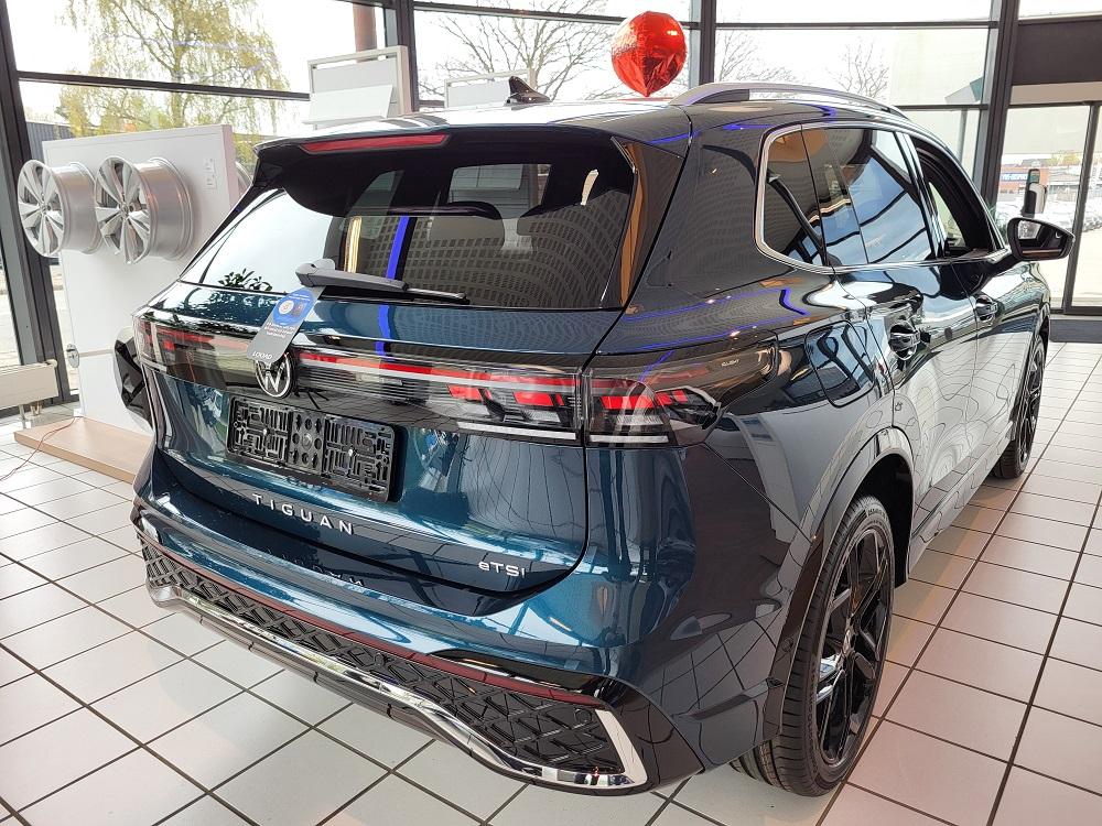 Volkswagen Tiguan R-Line 1,5 eTSI 110 kW 7-Gang-Doppelkupplungsgetriebe ...