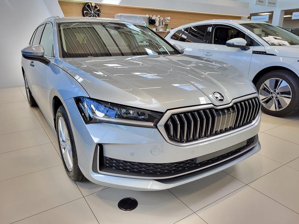 Skoda Superb Combi Selection 2,0 TDI SCR 110 kW 7-Gang ...