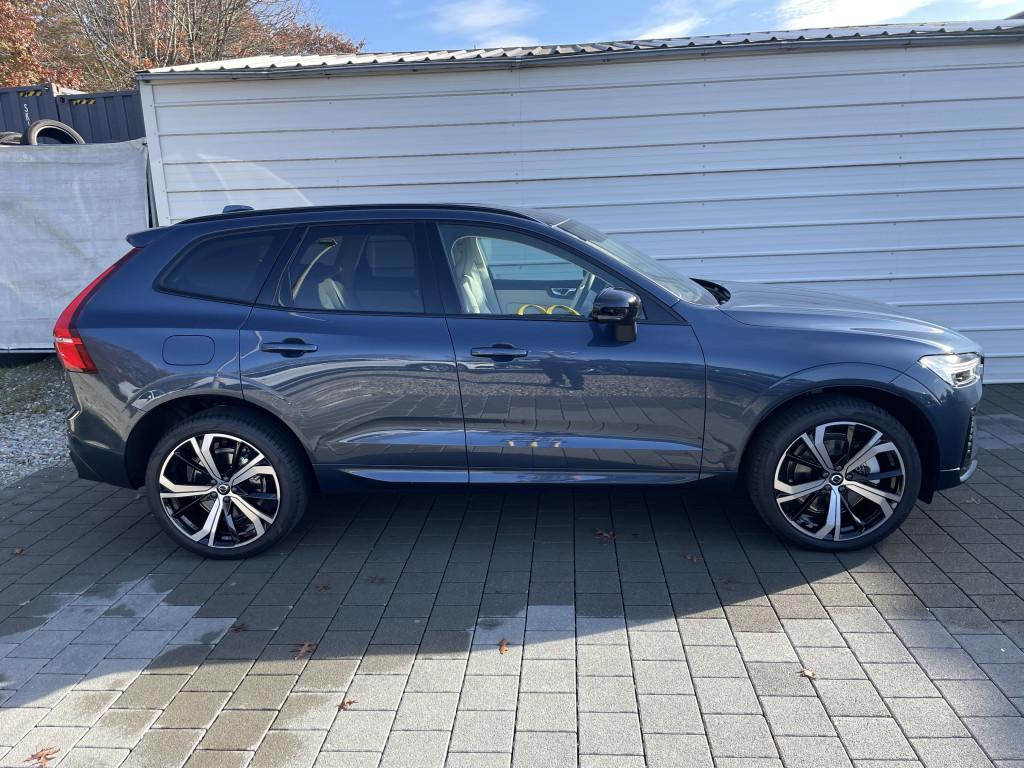Volvo XC60 Plus Dark B4 MHEV Hybrid Diesel 2WD Automatik Mit XXL Rabatt Volvo XC60 Plus Dark B4 MHEV Hybrid Diesel 2WD Automatik Mit XXL Rabatt