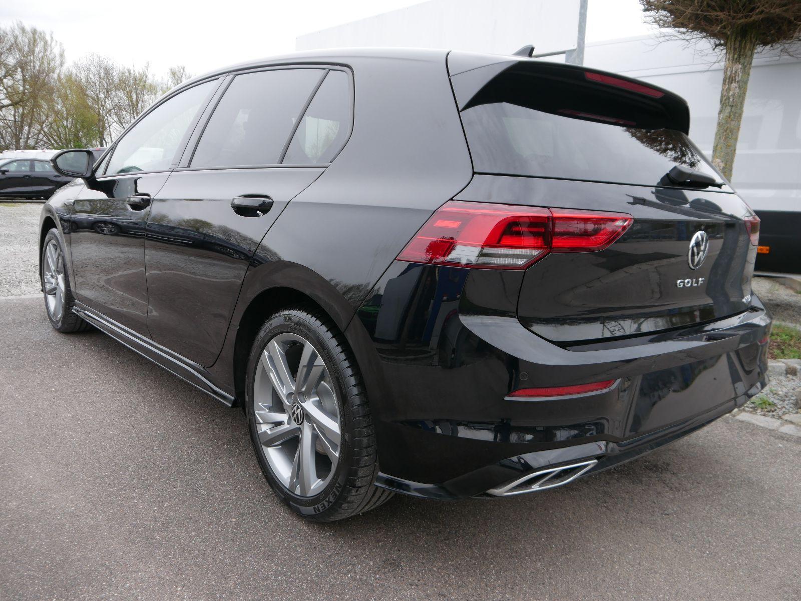 Volkswagen Golf R-Line 1.5 TSI EVO mHEV DSG * WINTERPAKET ACC PDC APP ...