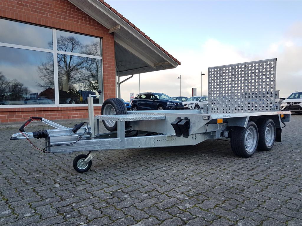 TEMA Temared Builder 3 2615/2 S 2,7t Baumaschinentransporter Reimport ...