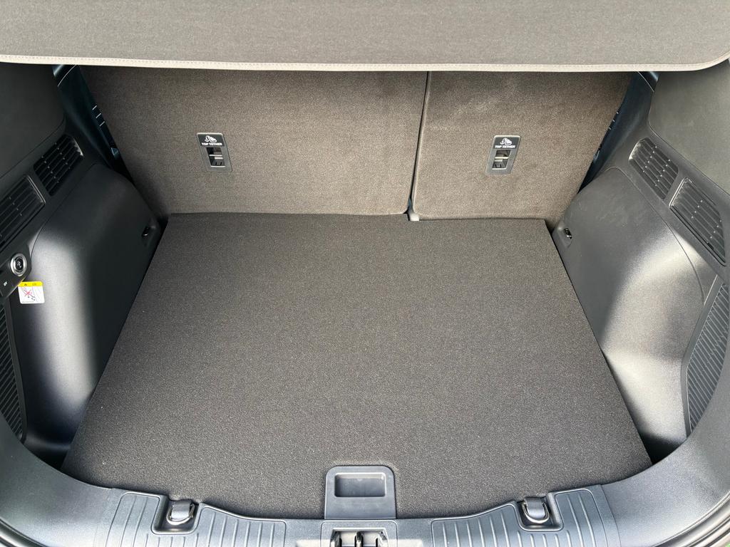 Ford Kuga ST-Line X 2.5 Duratec Hybrid FHEV (FULL-HYBRID / Benzin ...