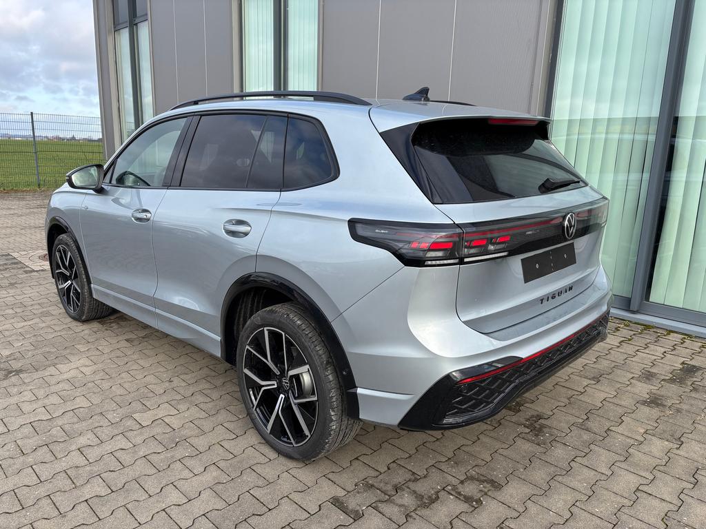 Tiguan R-Line 2.0 TDI 4MOTION 193PS DSG, Oyster-Silver-Metallic ...