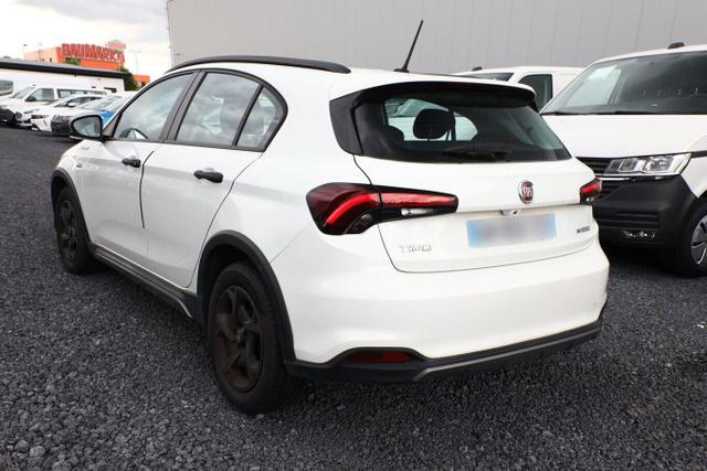 Fiat Tipo 5-Türer CROSS 1.5 GSE 130 DCT City Kam günstiger kaufen | EU ...