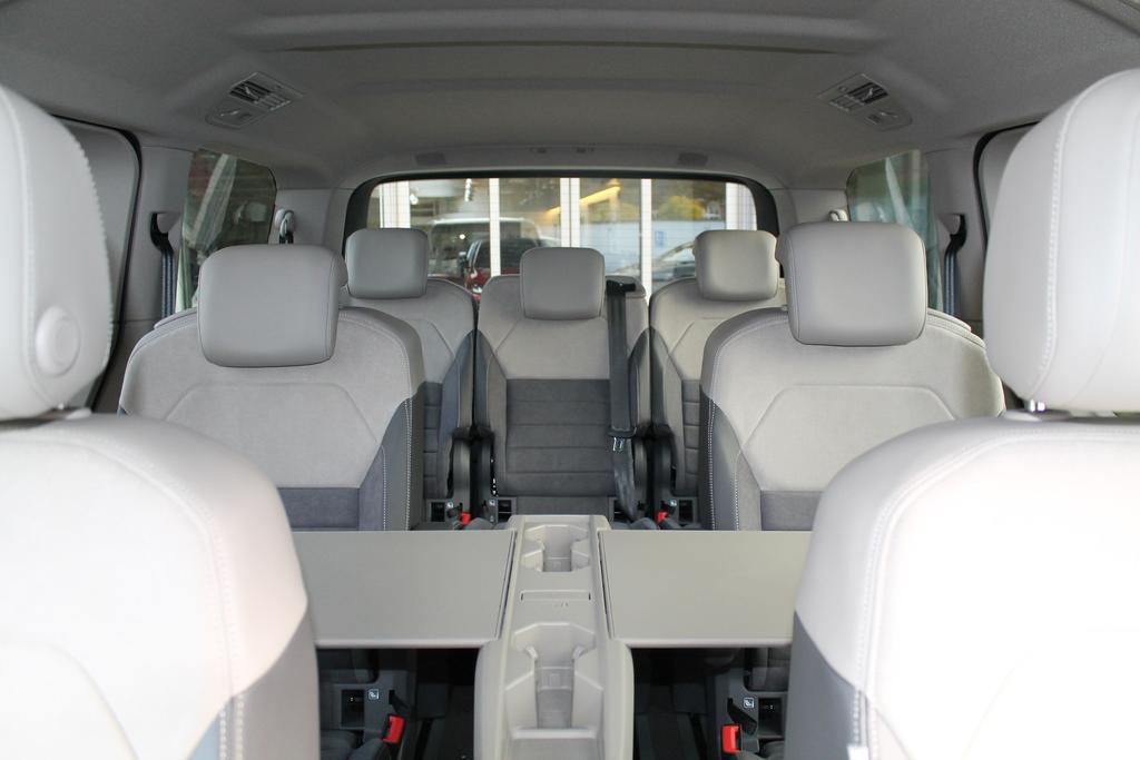 VW T7 Multivan Style 2.0 TSI DSG AssistenzP » Reimport EU-Neuwagen ...