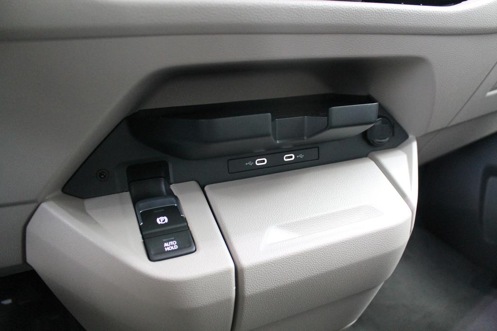 VW T7 Multivan Style 2.0 TSI DSG AssistenzP » Reimport EU-Neuwagen ...