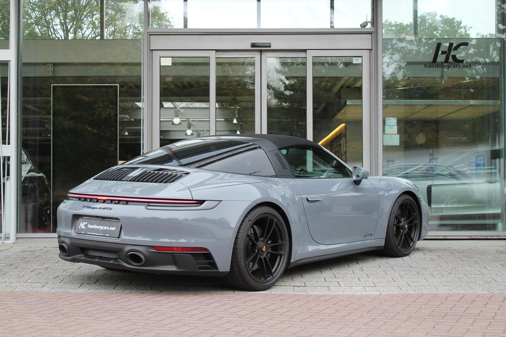 Porsche 911 Targa 4 GTS Hinterachsenlenkung Burmester InnoDrive ...