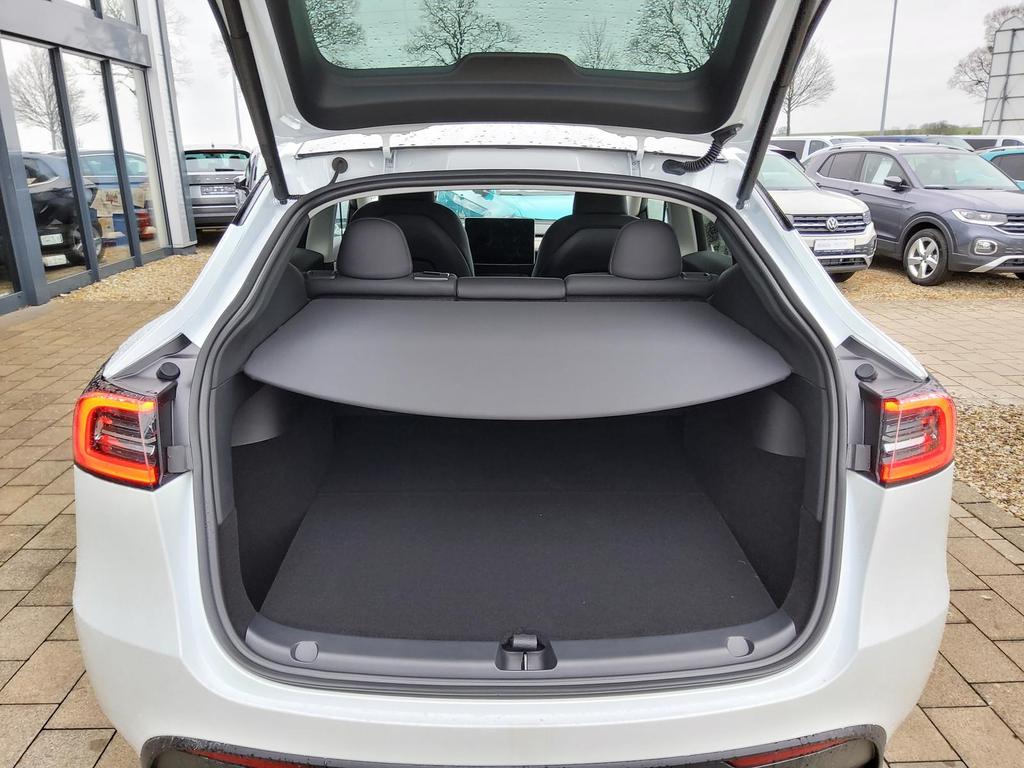 Tesla Model Y RWD 19 Zoll Gemini günstiger kaufen | EU-Neuwagen
