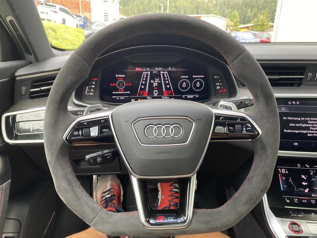 Audi RS6 Avant 4.0 quattro performance Keramik,22" LM,Pano,Standh ...