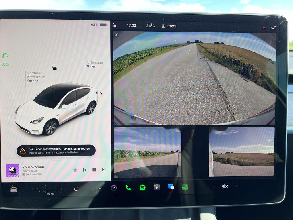 Tesla Model Y Long Range Dual Motor Maximale Reichweite Mwst. 1. Hd. Matrix