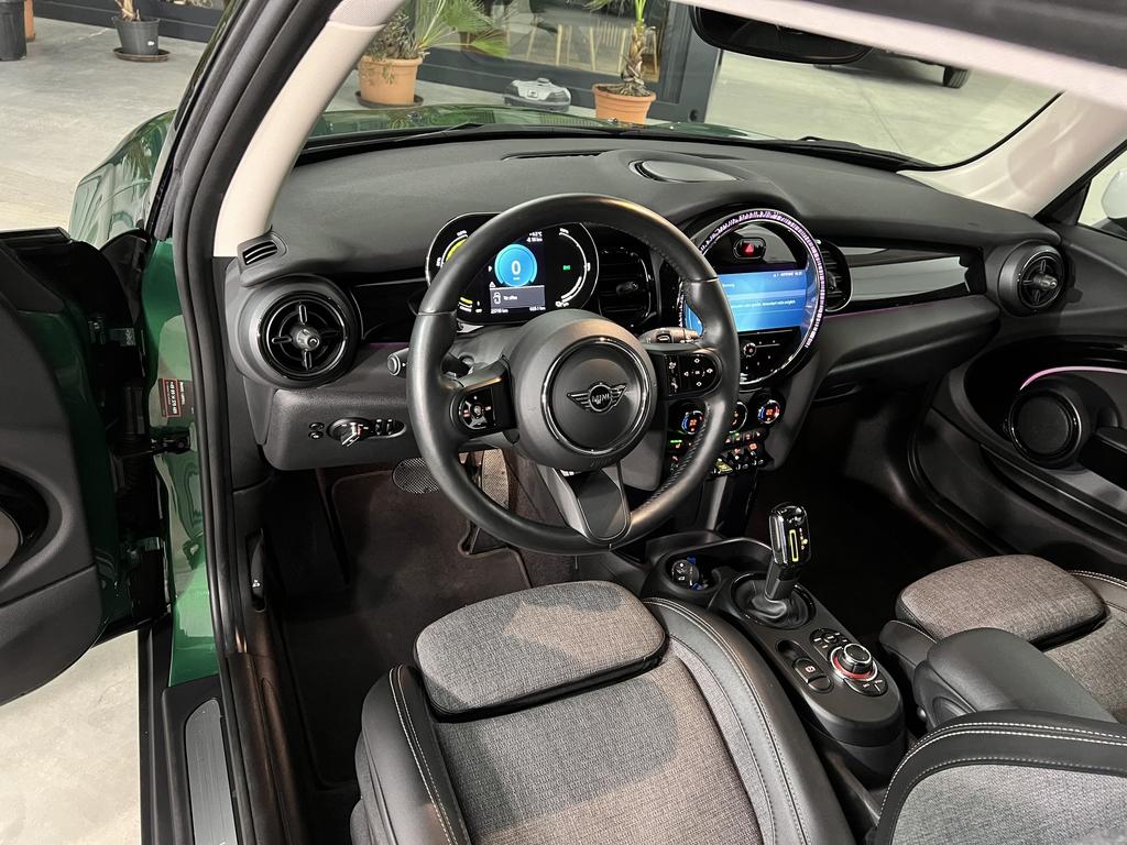 MINI Cooper SE RFK Komfortpaket Plus Dach foliert