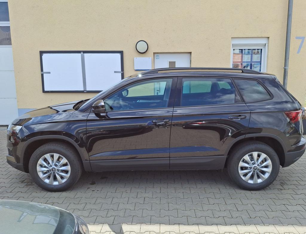 Skoda Karoq Sondermodell 130 Jahre 5 J. Garantie AHK Elektr. Heckklappe Kessy Kamera SHZ PDC ...
